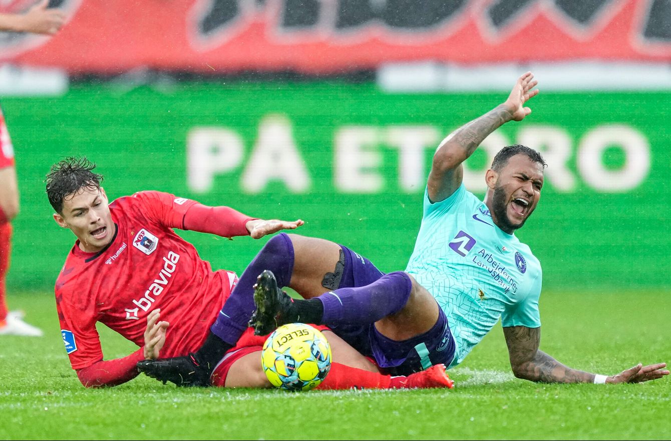 AGF vinker farvel til australsk midtbanespiller