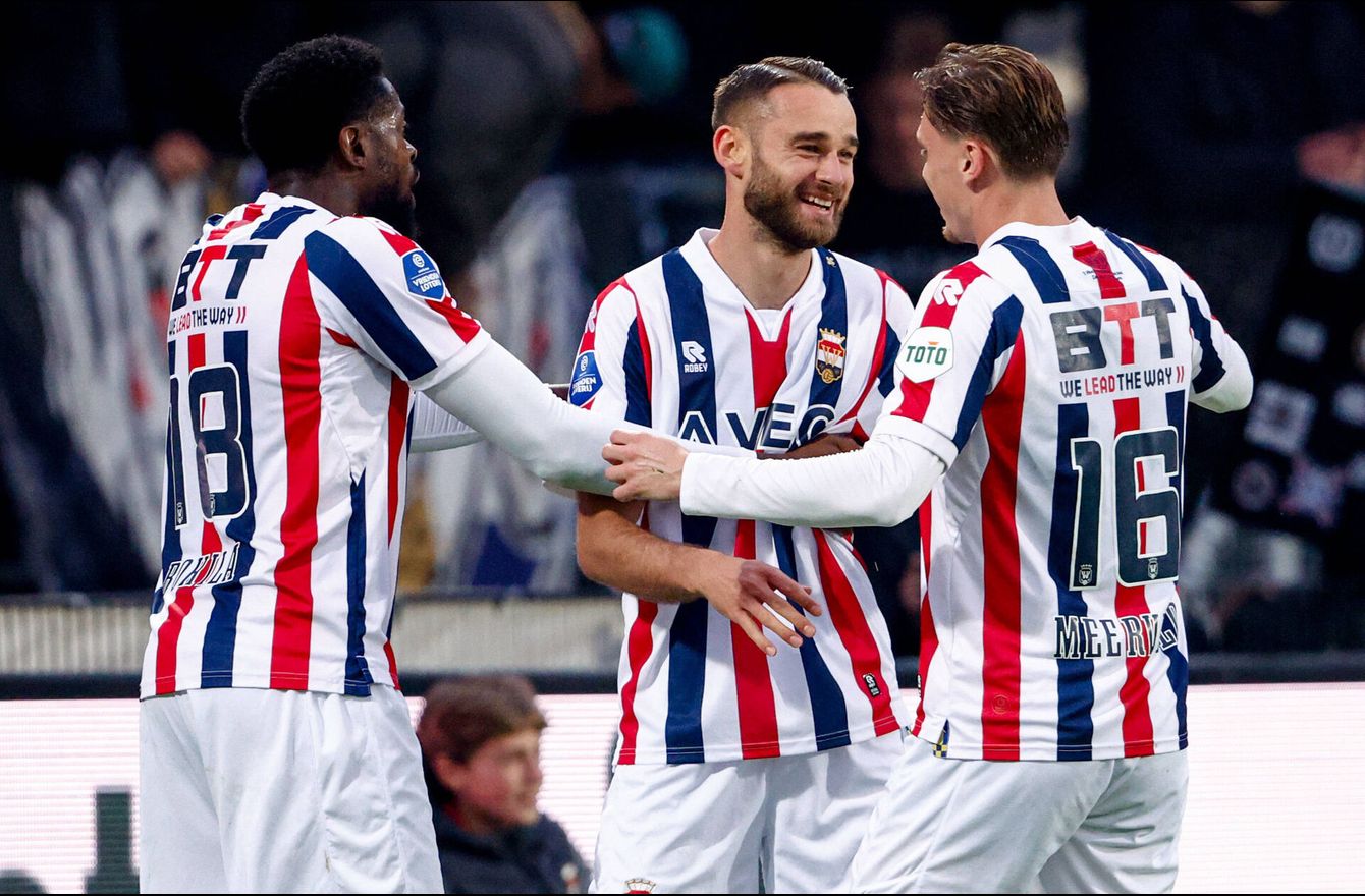 Kongekasse og målfest: Willem II er fortsat i live