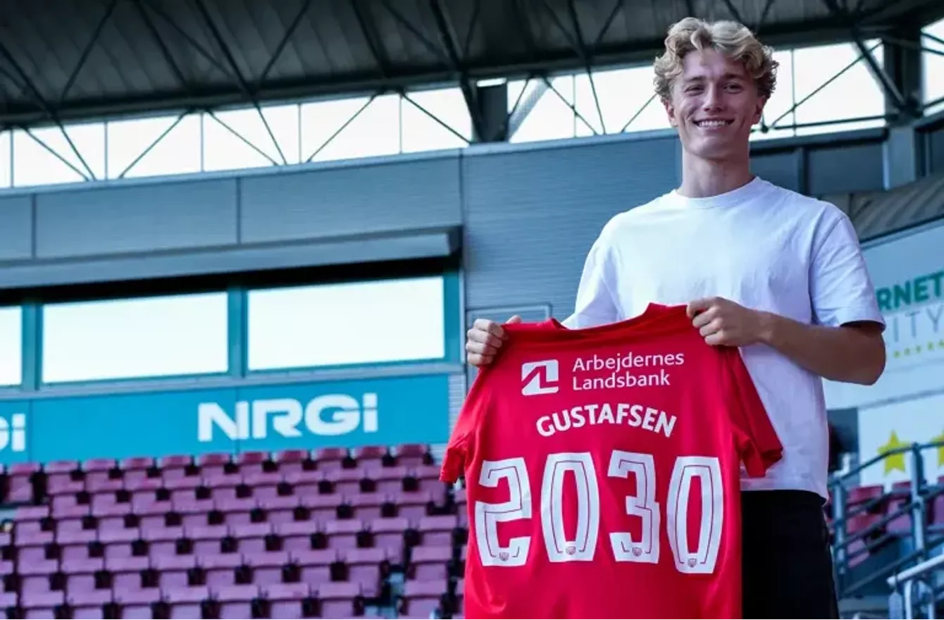 FCN forlænger med Gustafsen